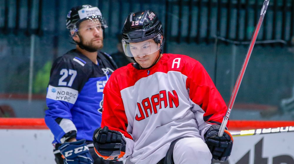 IIHF - Japan back in contention