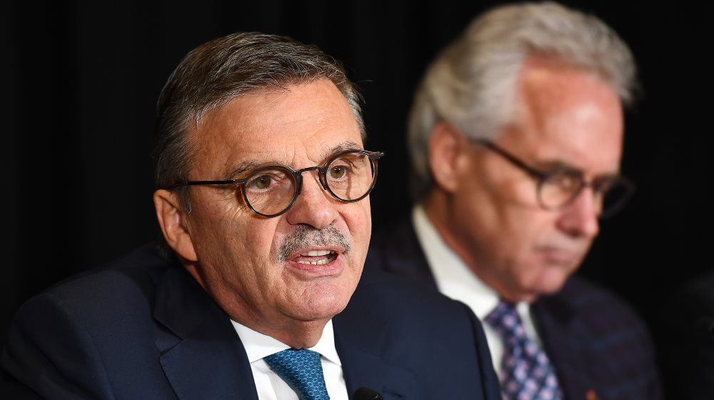 IIHF - Fasel & Co. meets the press