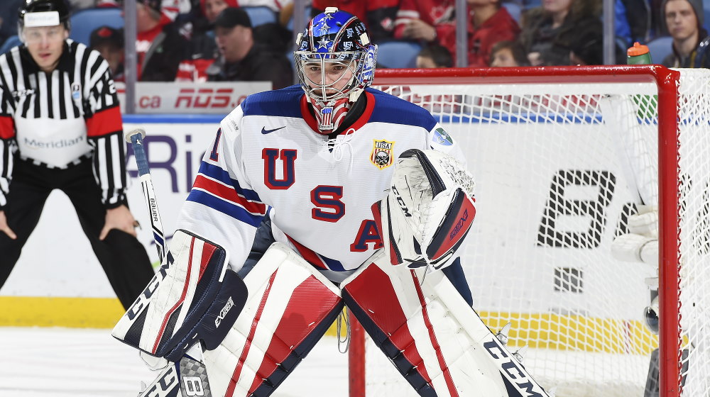 IIHF - Swayman completes U.S. trio