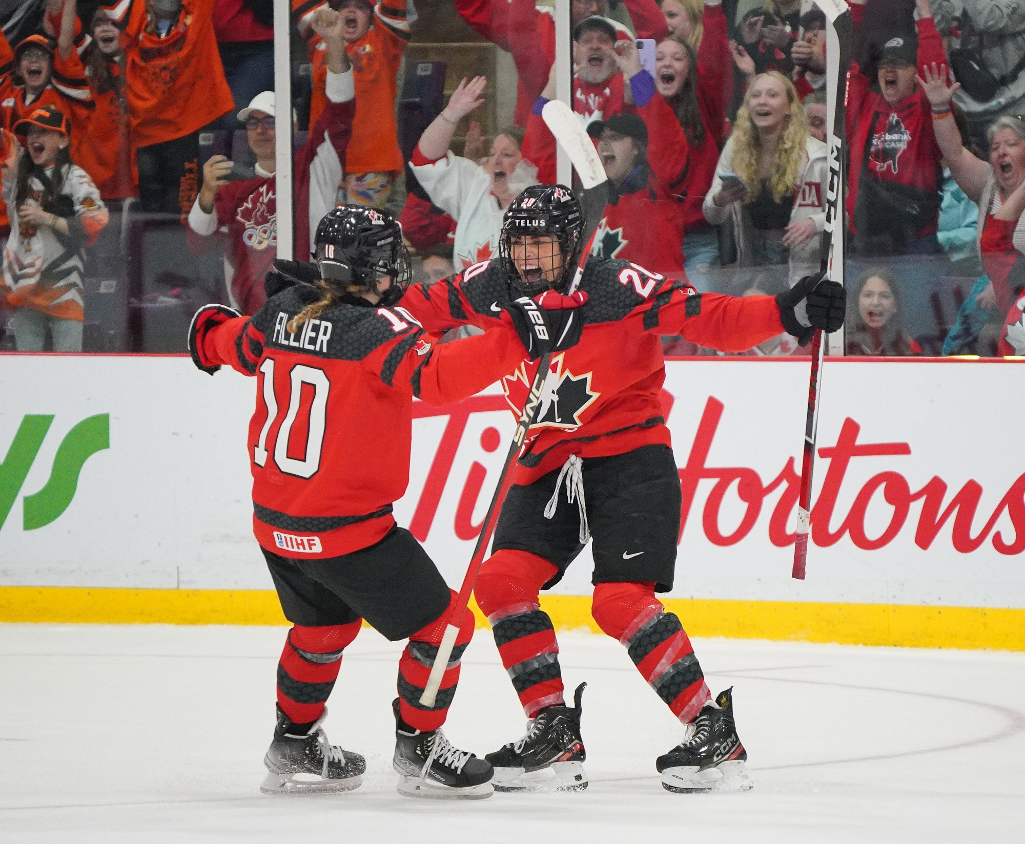 IIHF - Nurse the overtime hero for Canada