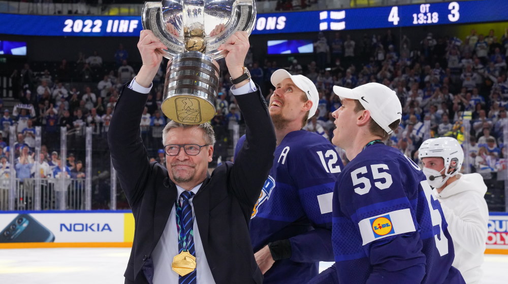 IIHF - Finland’s golden coach stays