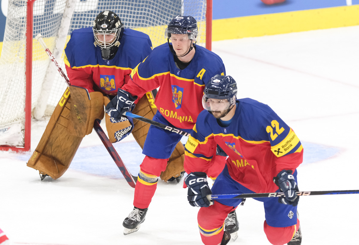 IIHF - Opportunity knocks for Romania