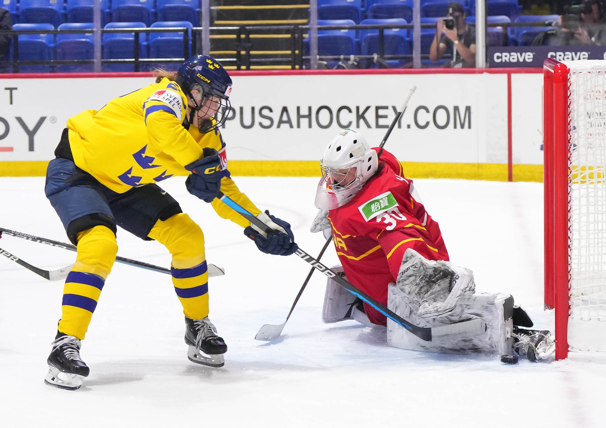 IIHF - Gallery: SWE vs CHN 2024 IIHF Women's World Championship