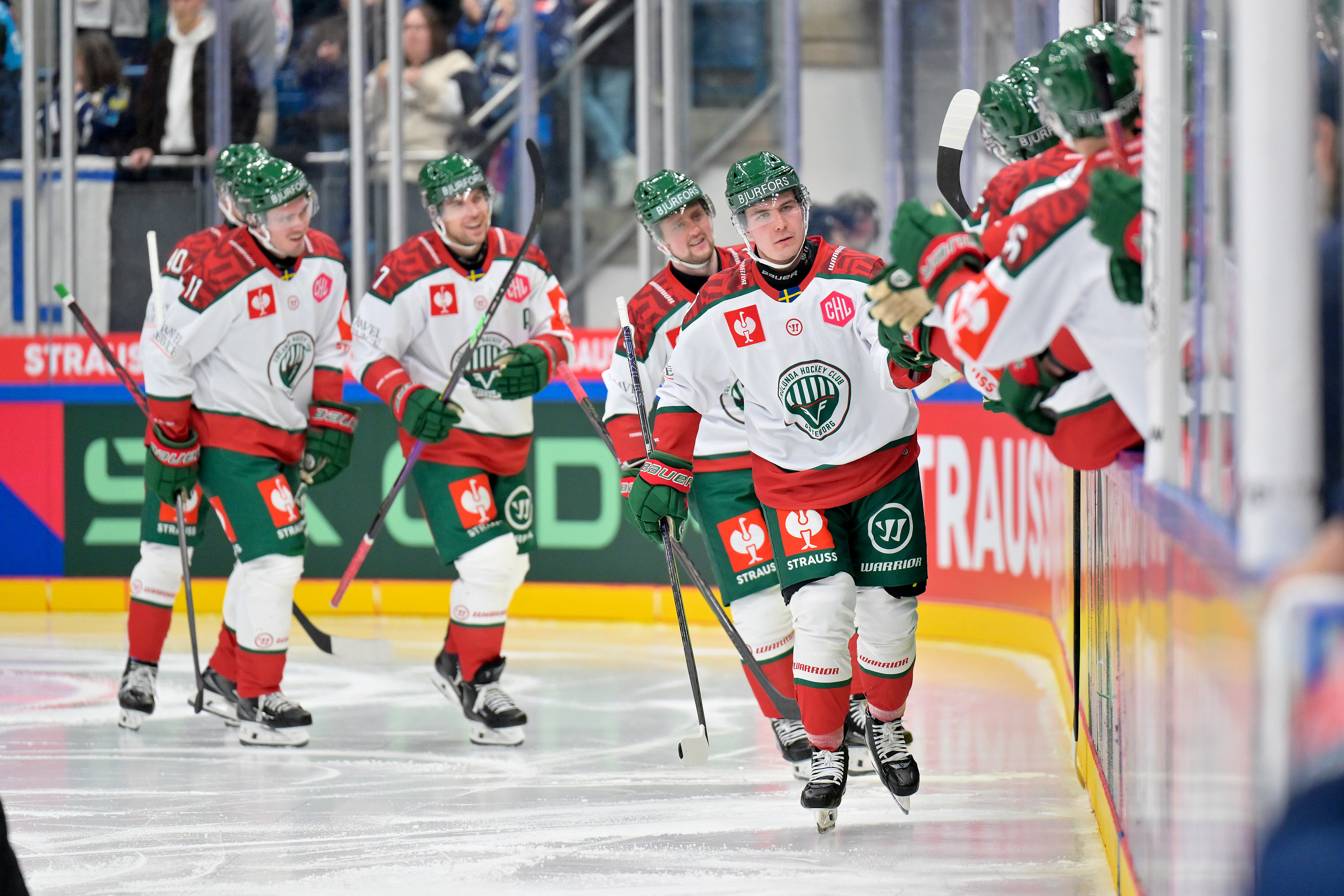 IIHF - Four teams remain after CHL quarter-finals