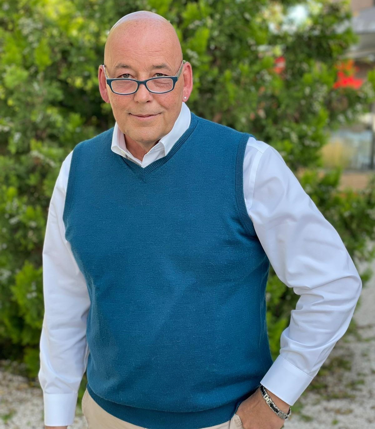 IIHF - Jim Aldred - Johan Bollue Award