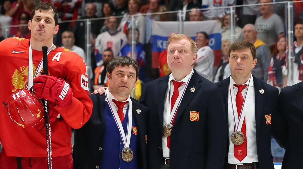 IIHF - Zhamnov to lead ROC in Beijing