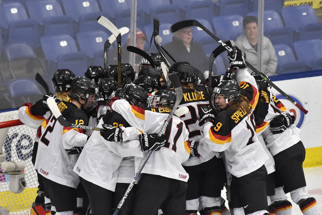 IIHF - Germany does it!