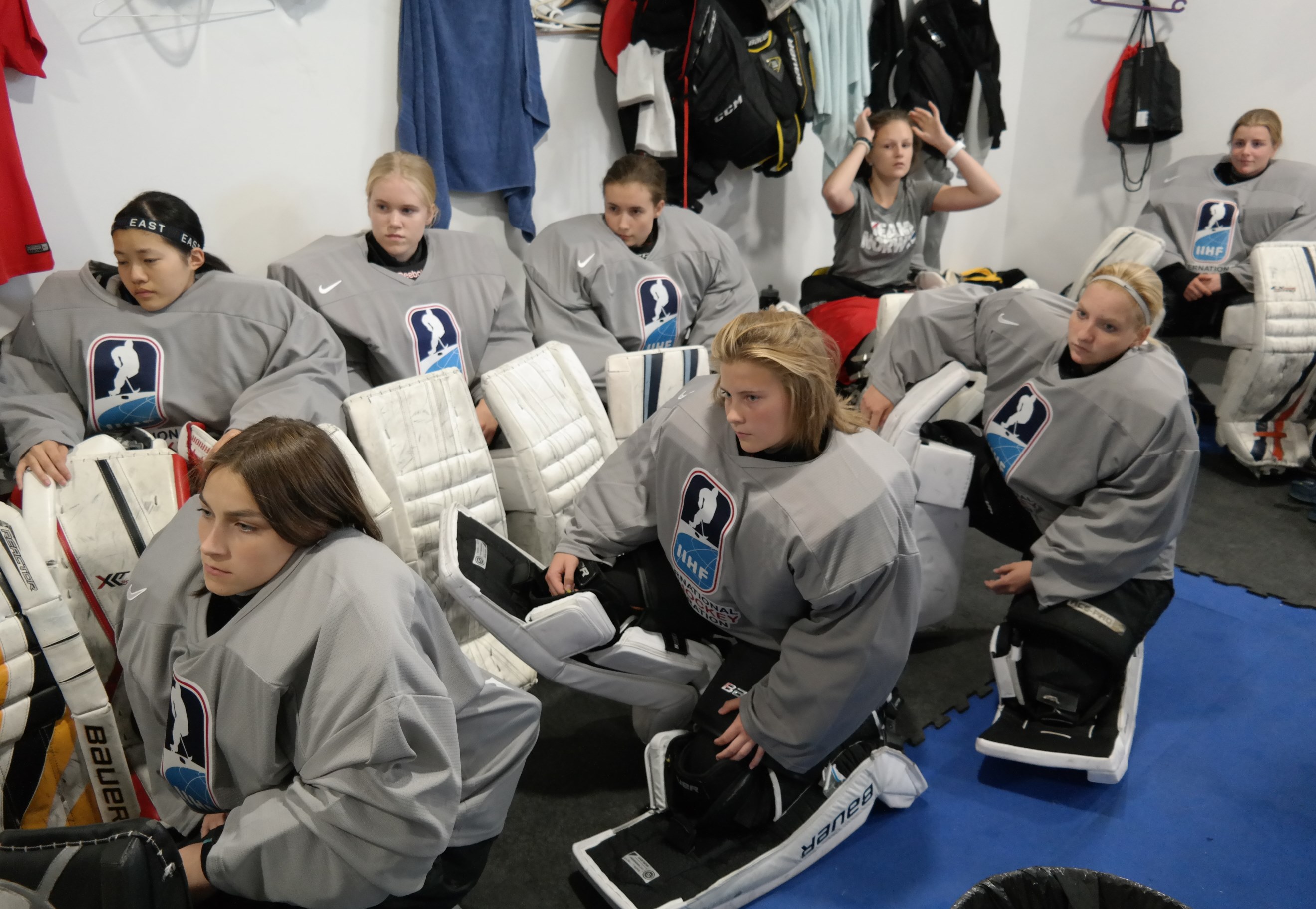 IIHF - Goalies came together